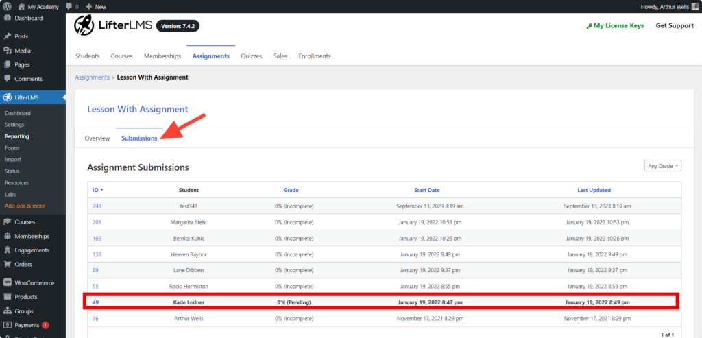 Grading and Reviewing LifterLMS Assignments - LifterLMS
